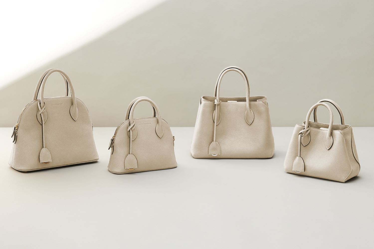 [สีลิมิเต็ดฤดูหนาว] Ivory (Mia Tote Bag/Emma Bag Collection)